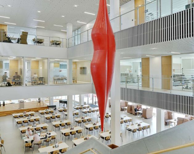 “One centralised system, one strategy”: at University College Absalon